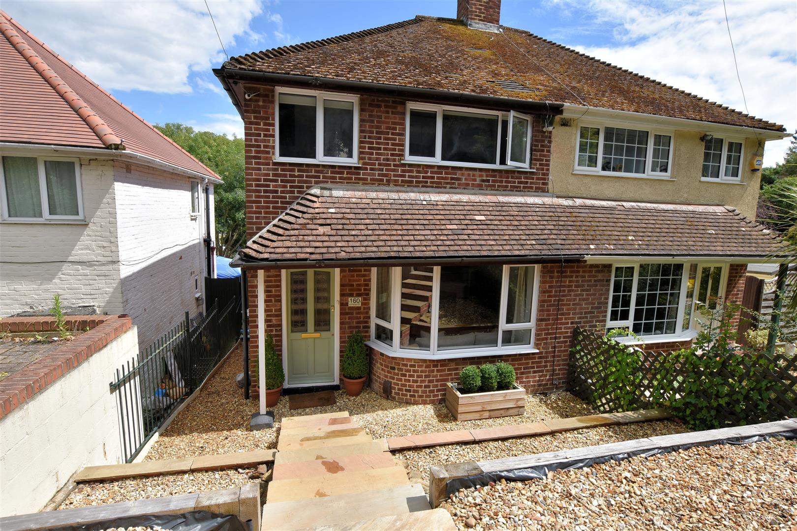 Kentwood Hill, Tilehurst, Reading | Village Properties
