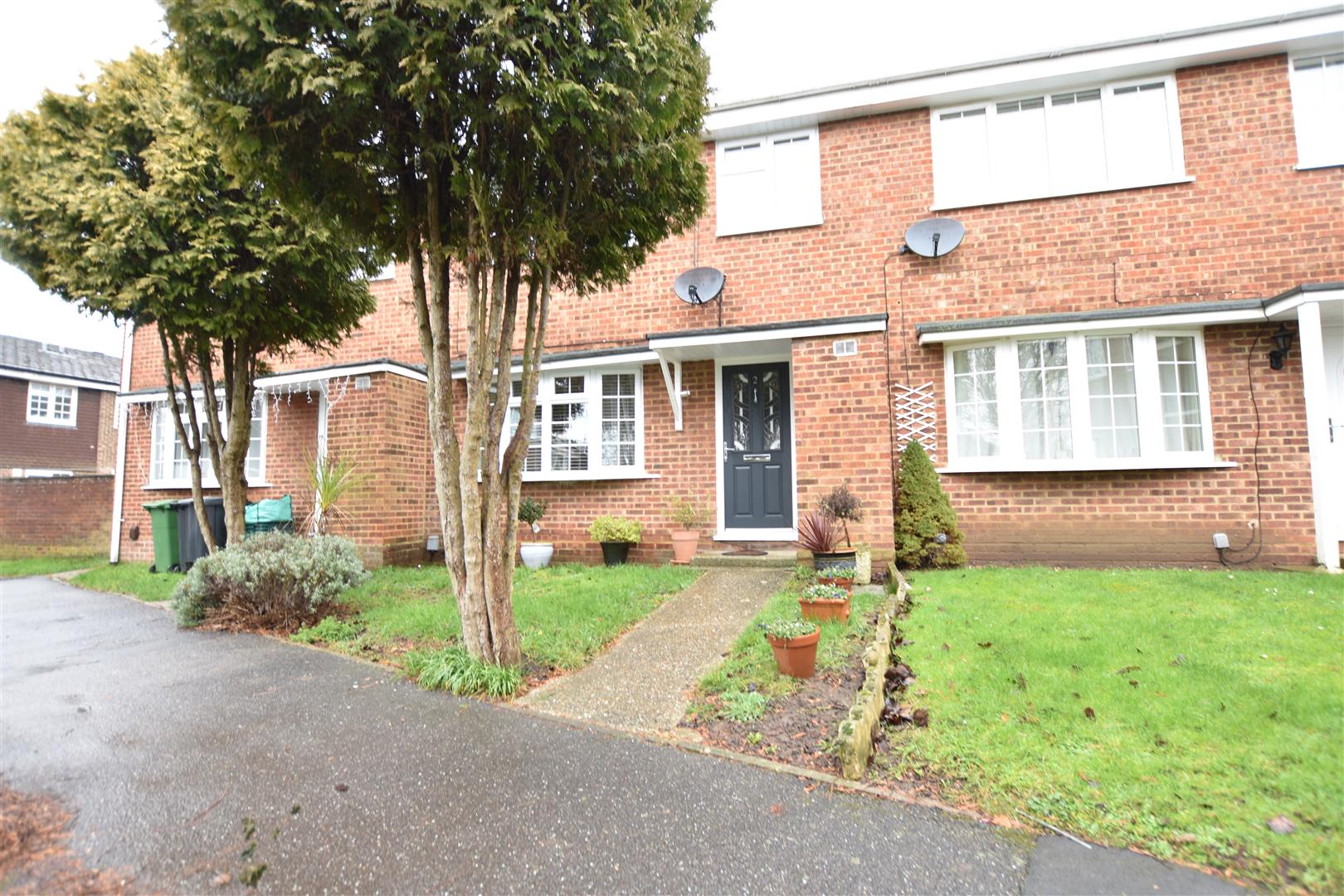 Acorn Walk, Calcot, Reading | Village Properties