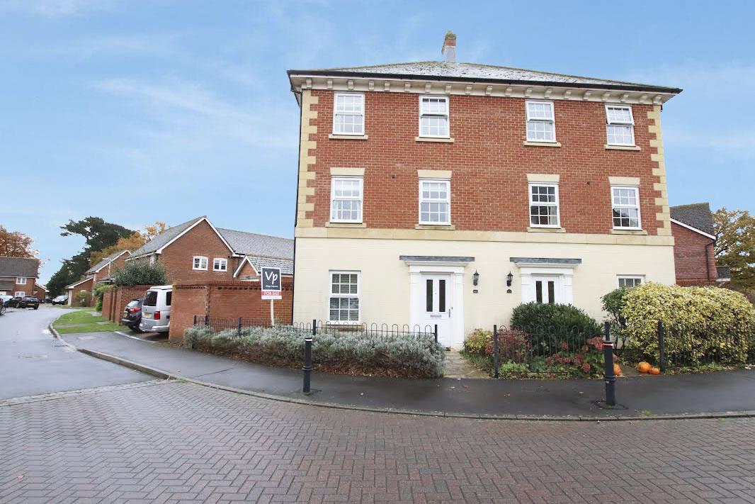 Horsecroft Way, Tilehurst, Reading | Village Properties
