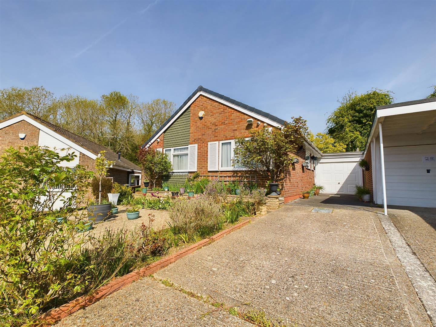 26 Bay Tree Rise, Calcot, Reading | Village Properties