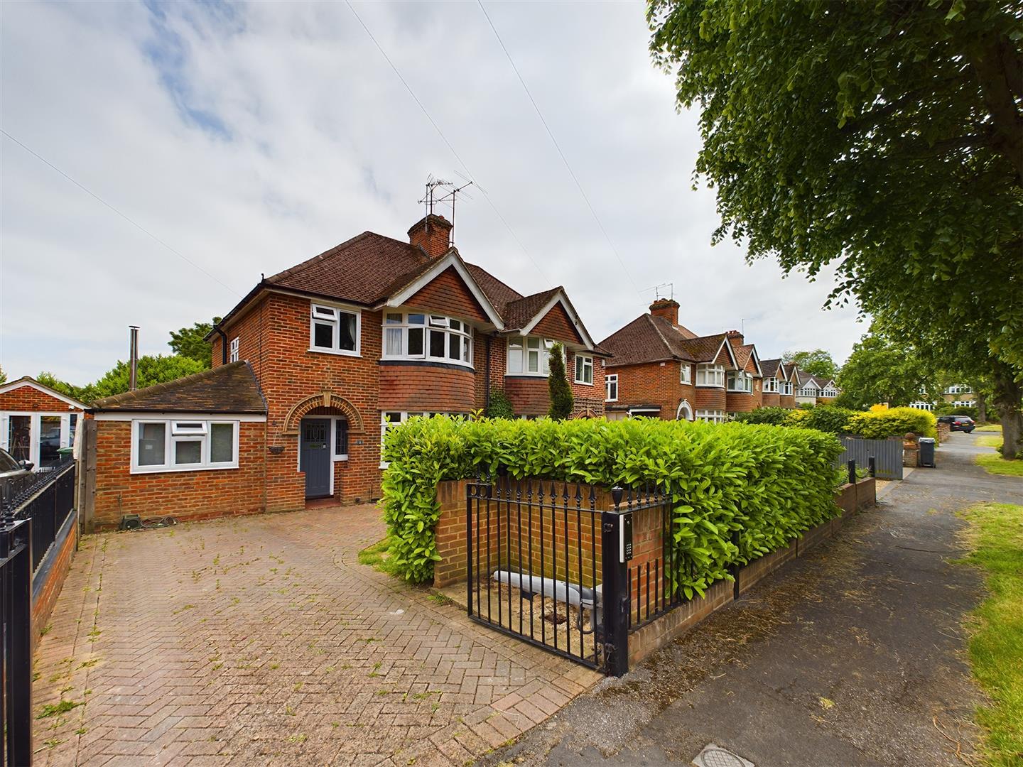 Baydon Drive, Reading | Village Properties