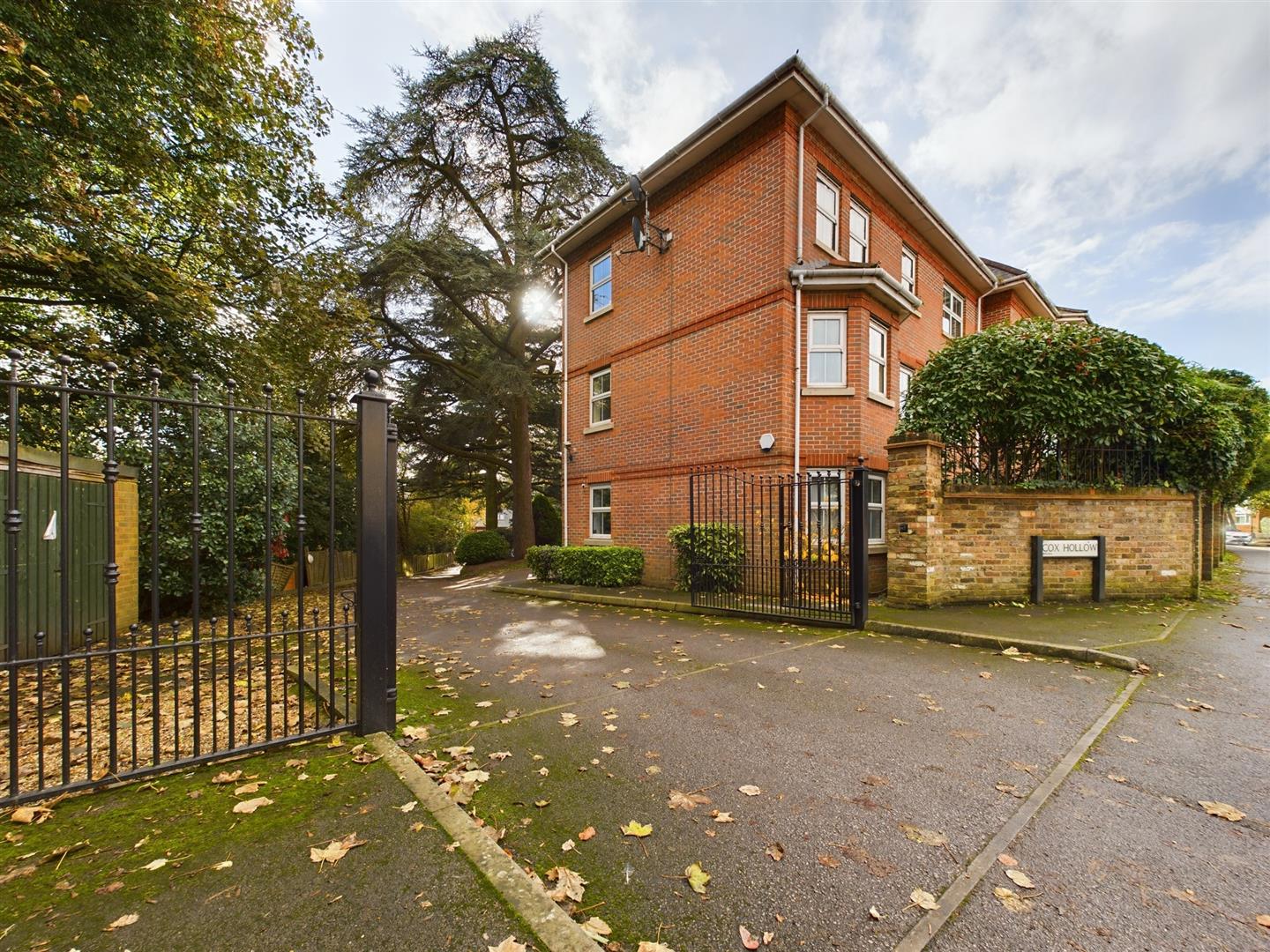 Southcote Road, Reading | Village Properties