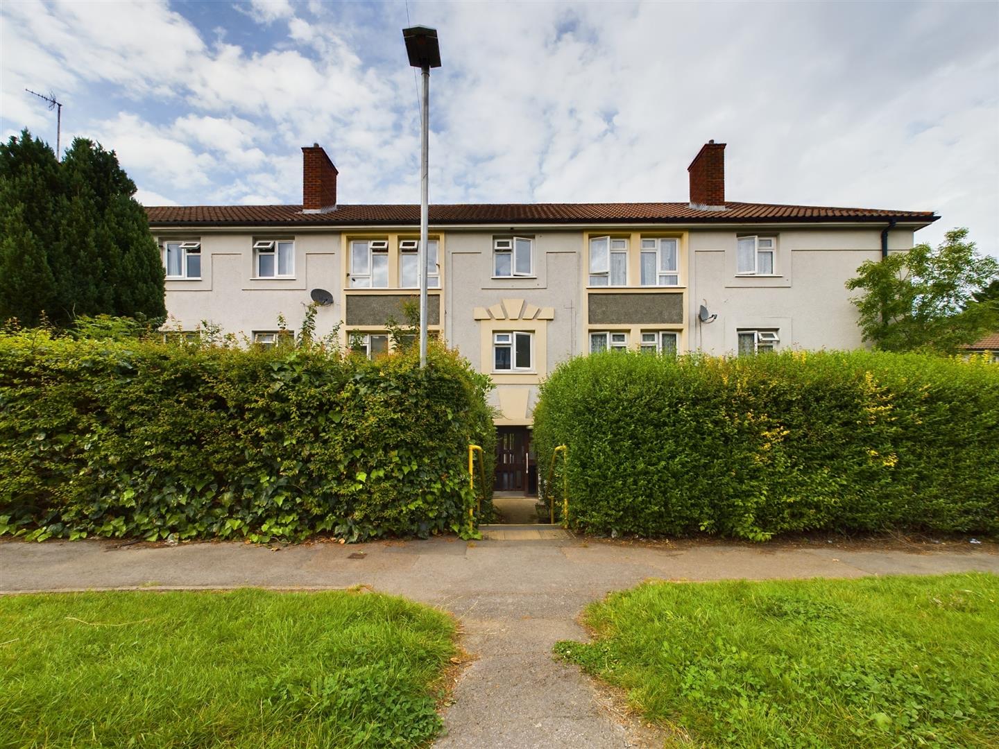 Severn Way, Tilehurst, Reading | Village Properties