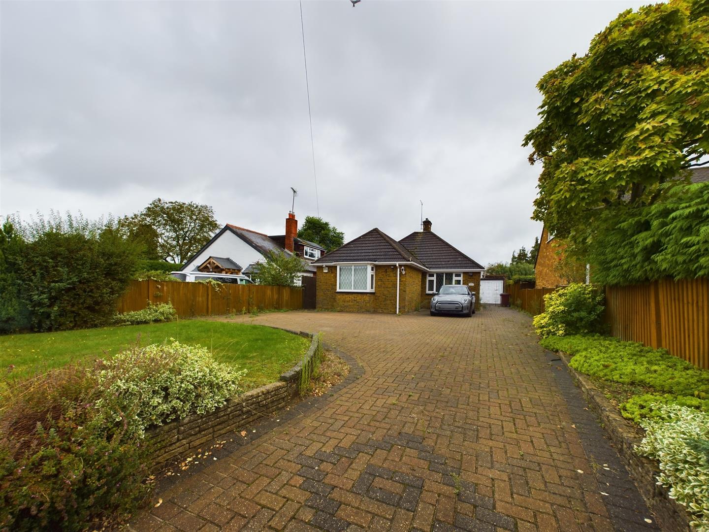 St. Michaels Road, Tilehurst, Reading | Village Properties