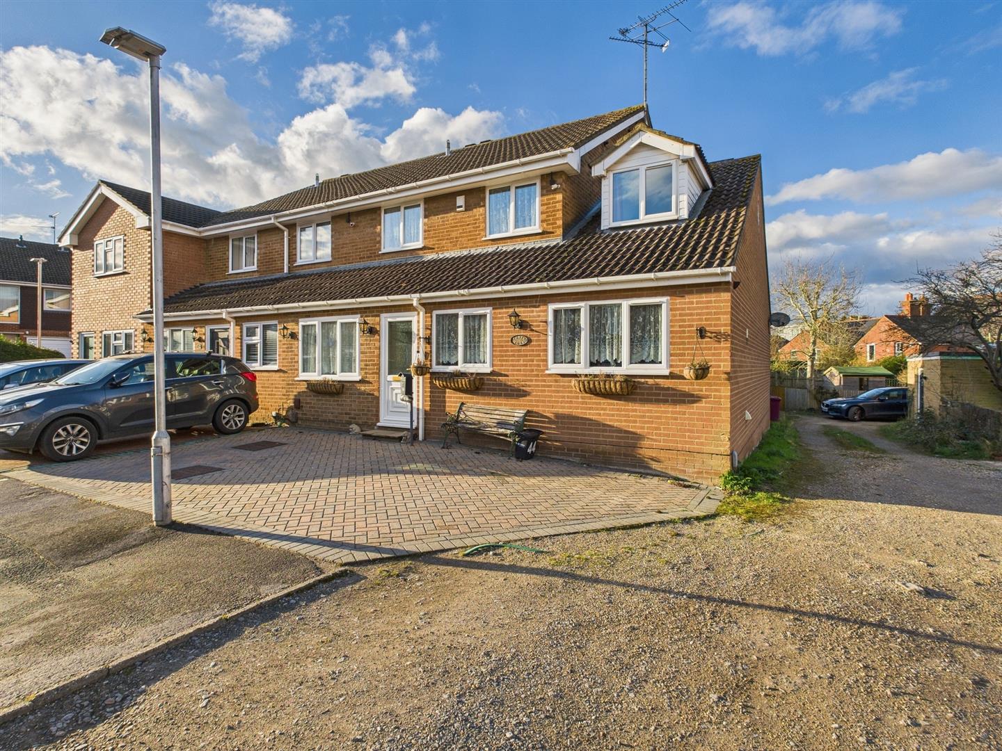 Windrush Way, Reading | Village Properties