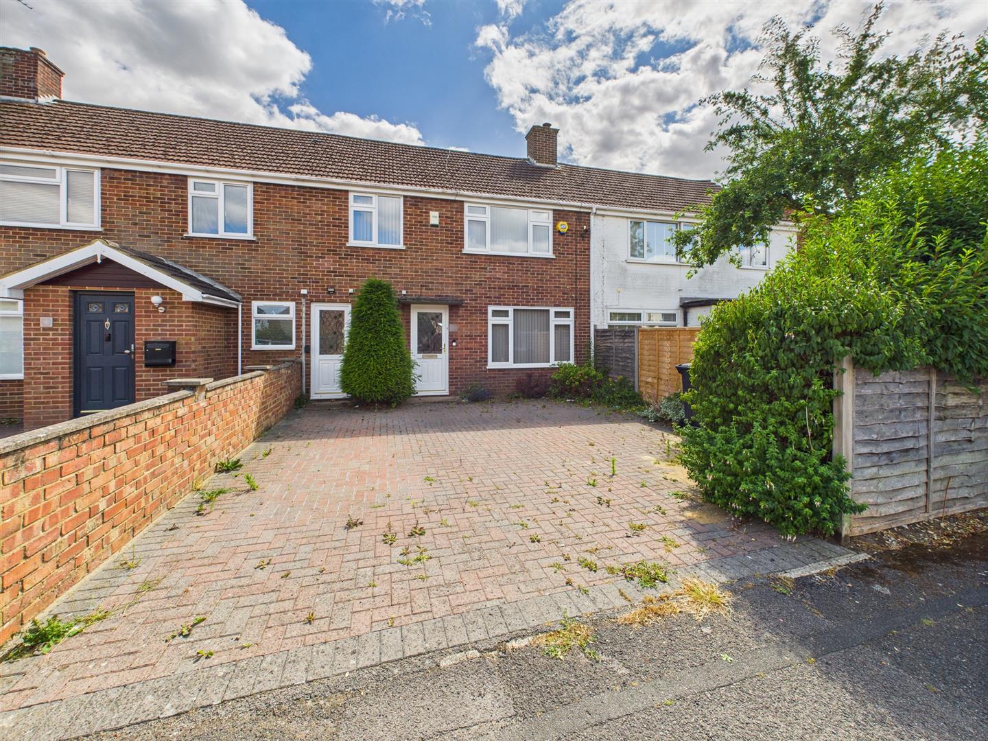 Corwen Road, Tilehurst, Reading | Village Properties
